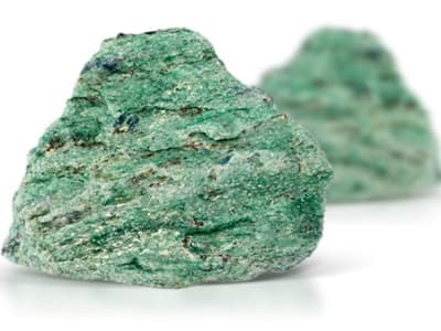 Fuchsite Gem Guide and Properties Chart | Gemstones.com